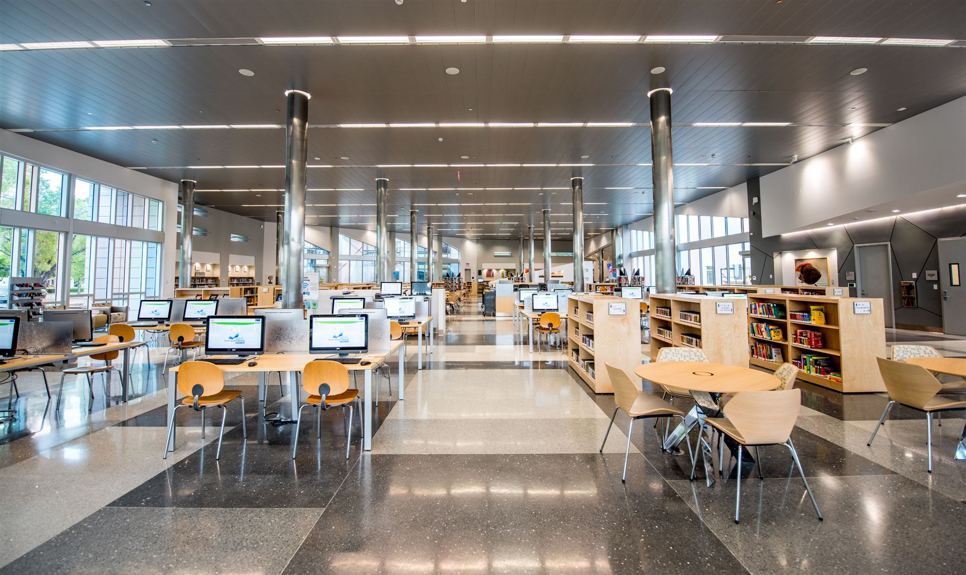 Locations Hub - Aventura Library