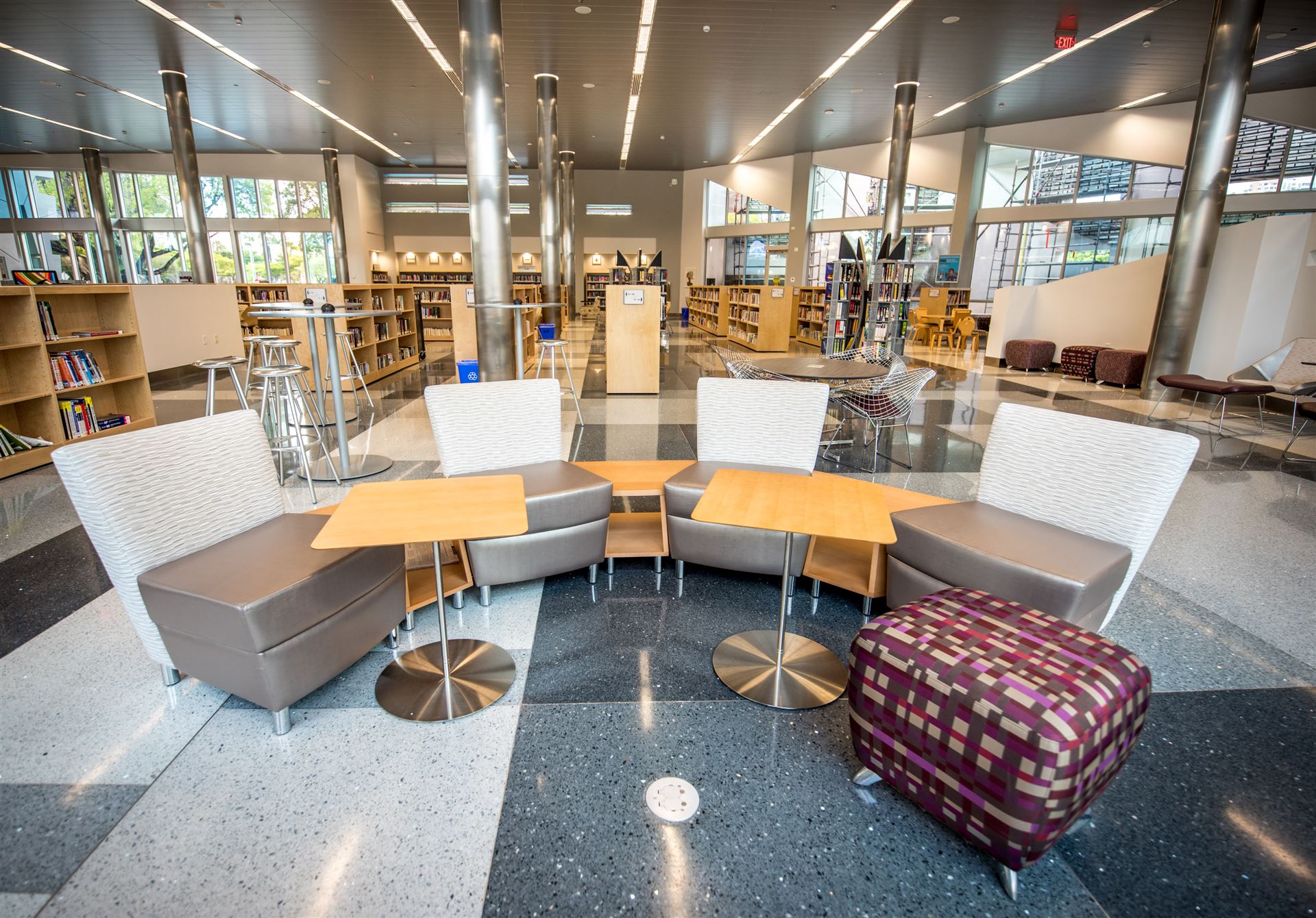 Locations Hub - Aventura Library