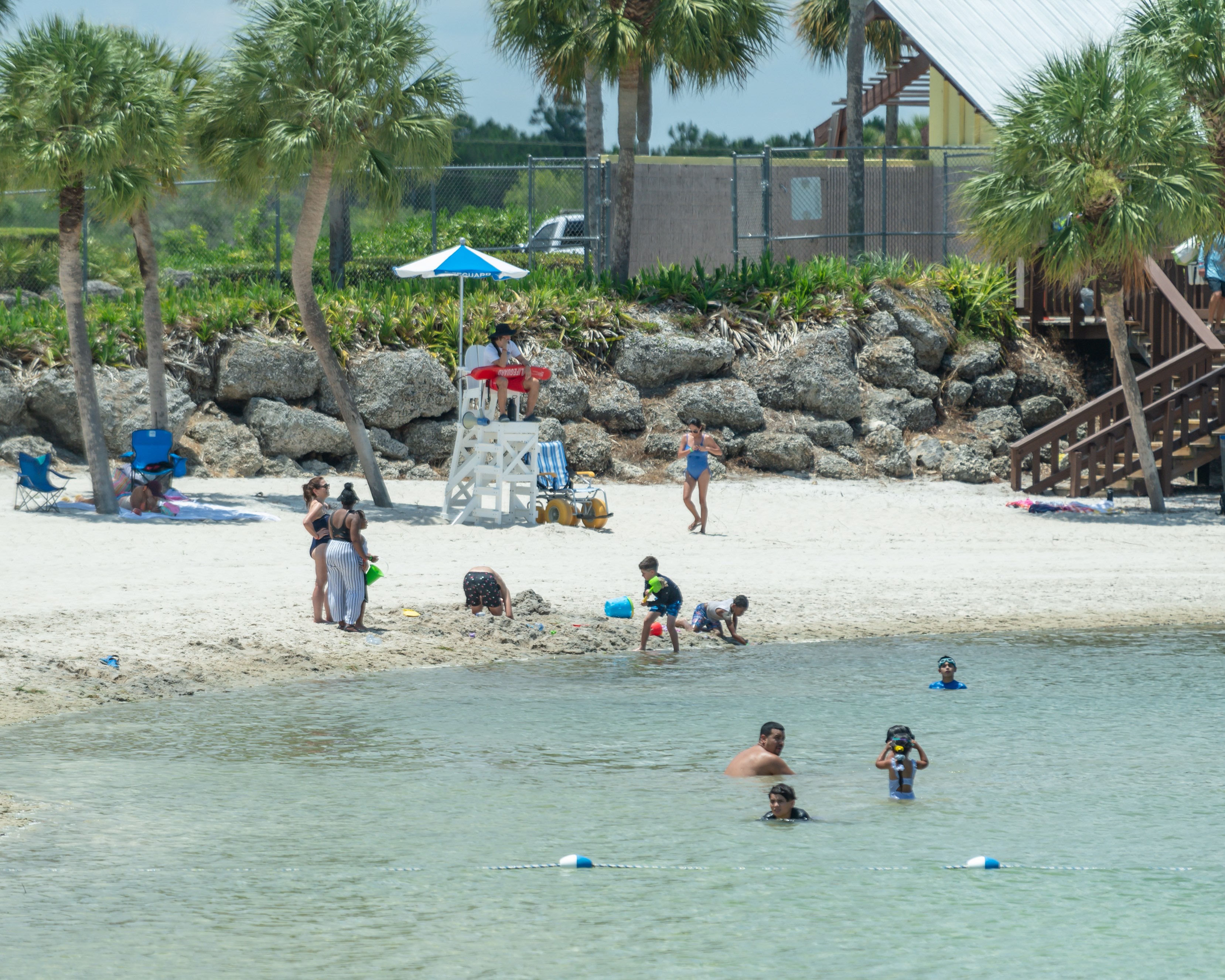 Locations Hub - Larry and Penny Thompson Park - Beach and Waterslide
