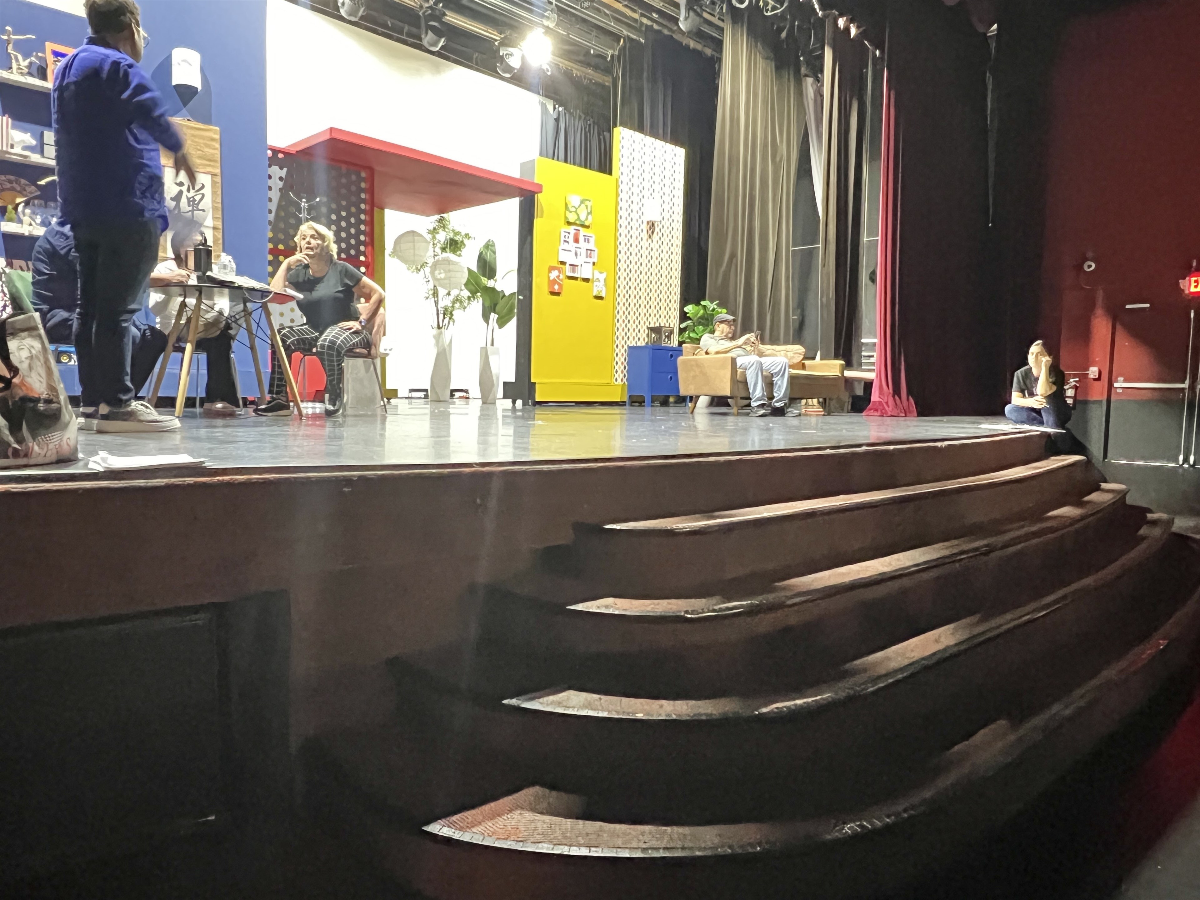 Locations Hub - Teatro Trail