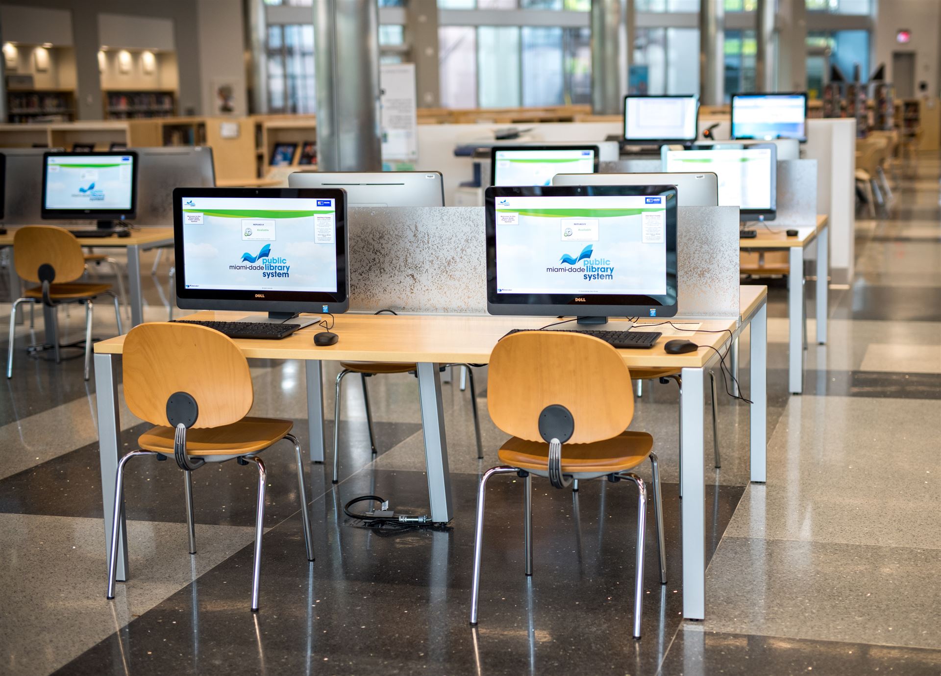 Locations Hub - Aventura Library