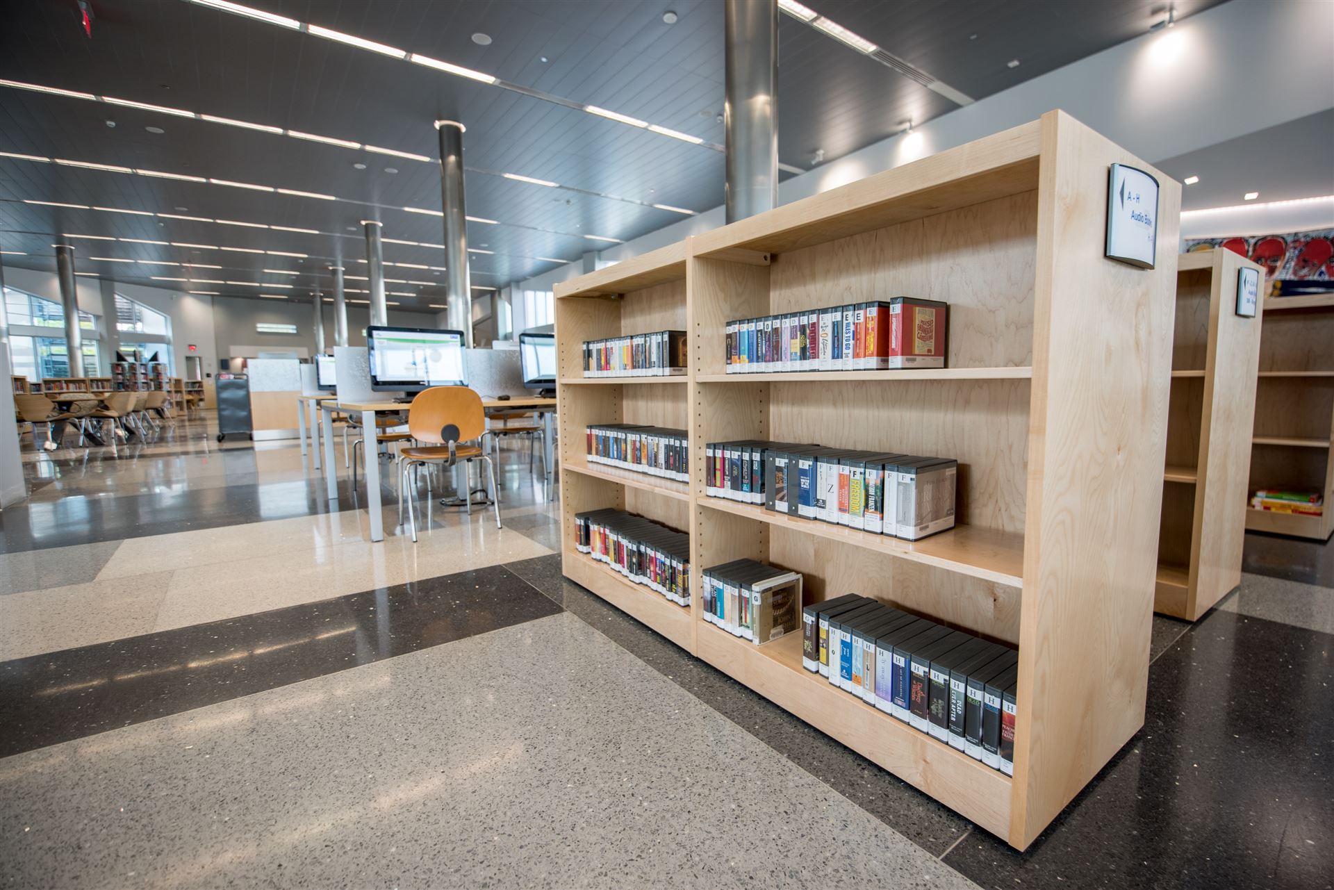 Locations Hub - Aventura Library